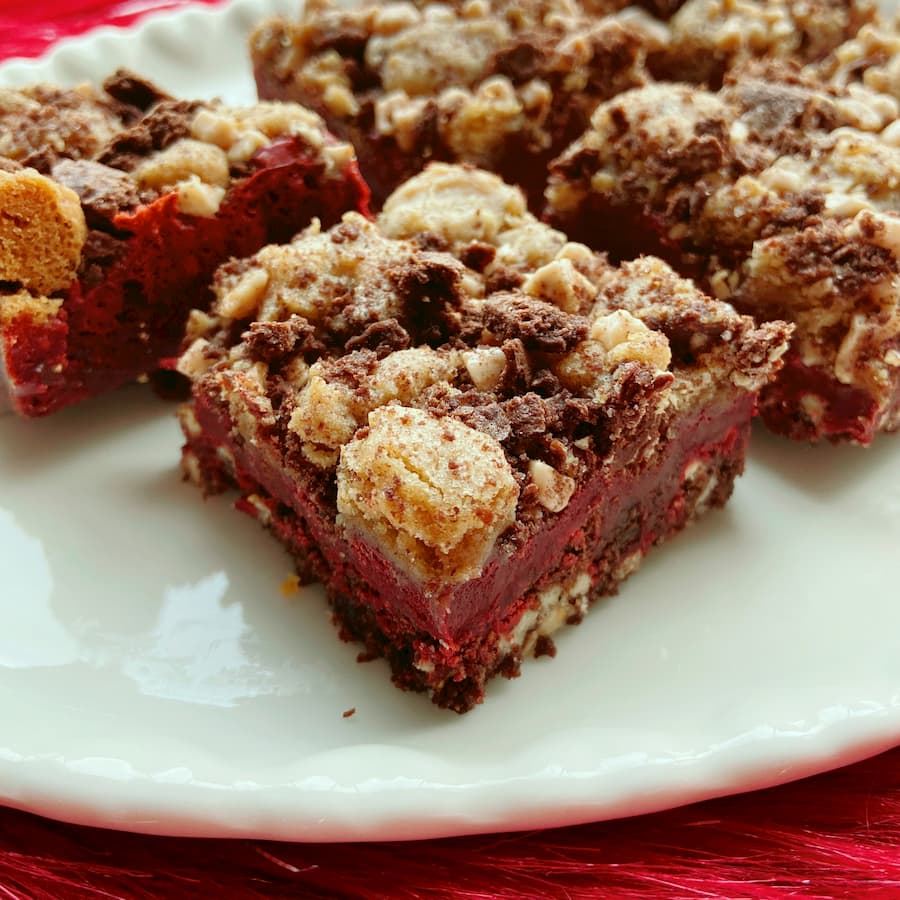 Velvet Chocolate Bar MOODIBARS LOVE (MILK CHOCOLATE RED VELVET BAR)