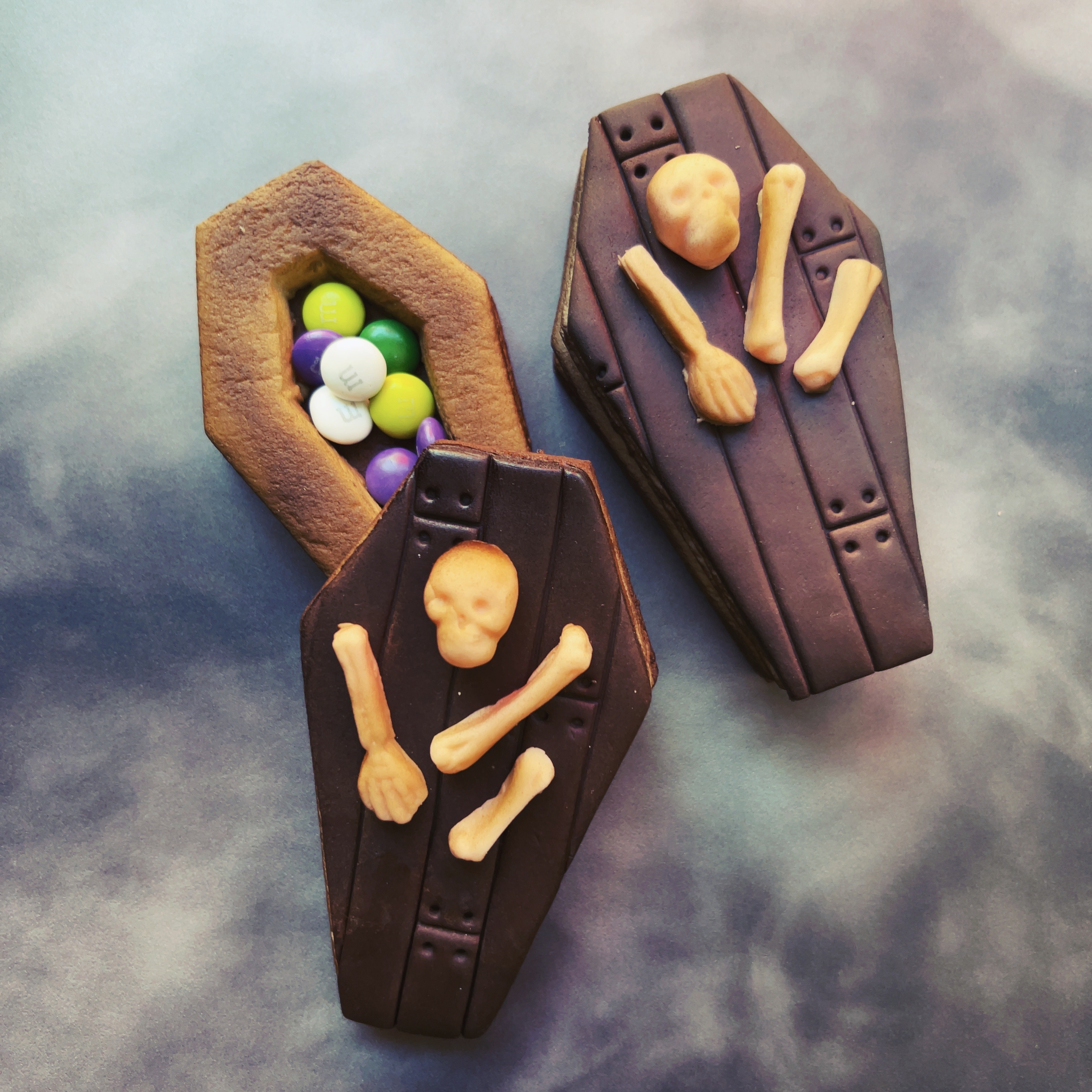 Piñata Coffin Cookies - The Chocolate Dozen LLC